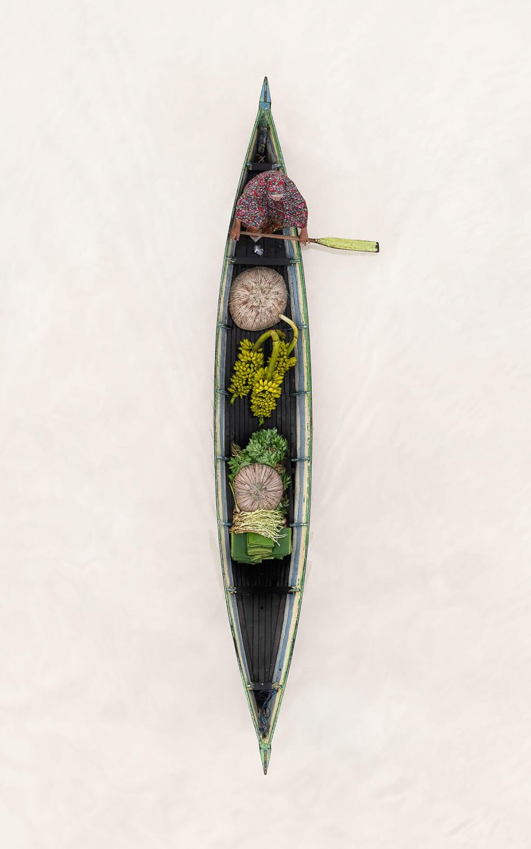 The Floating Market Series: Photos by Tom Hegen | Daily design ...