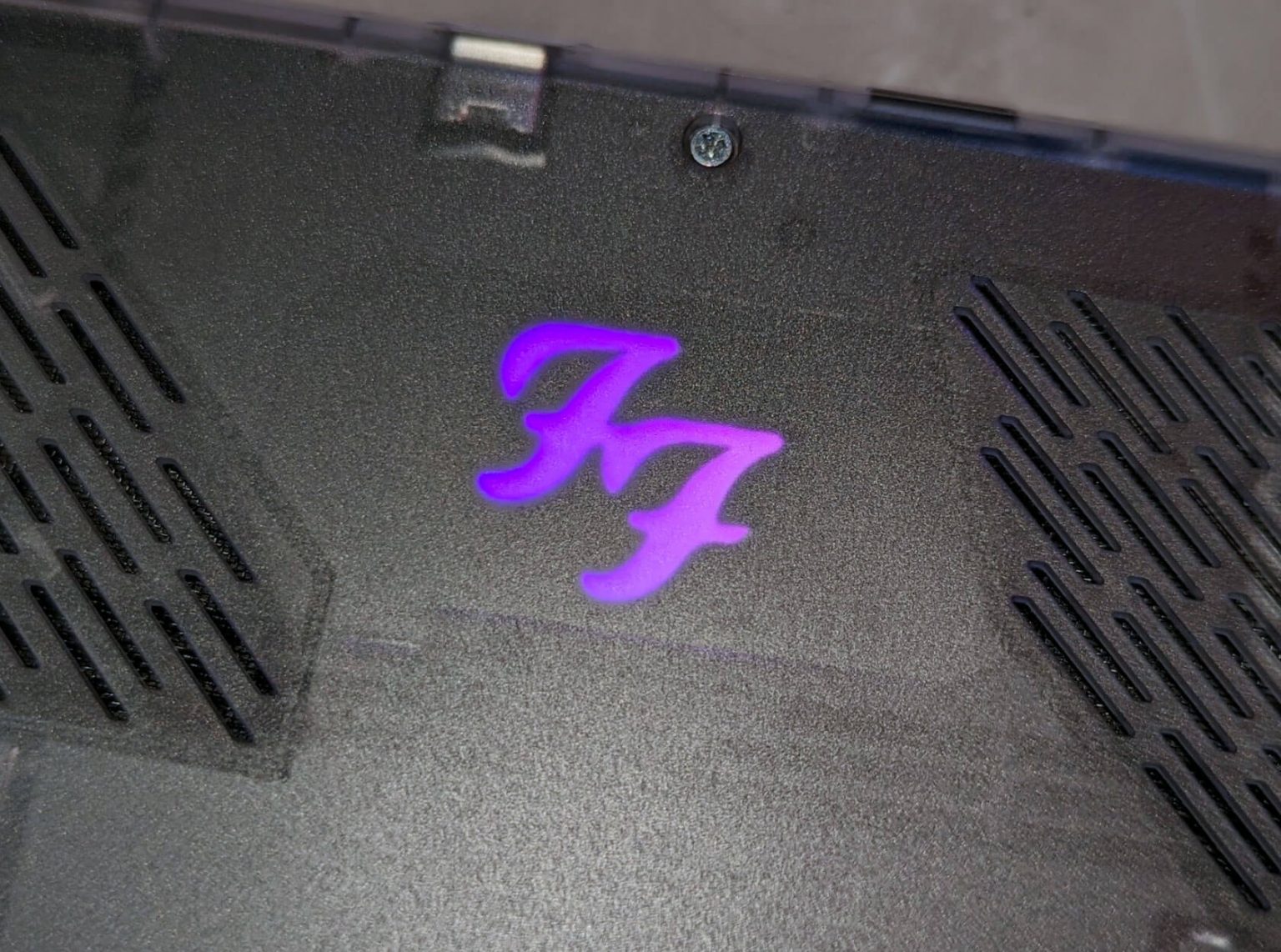 The Coolest Mod for the ROG Ally: JSAUX Transparent RGB Backplate ...