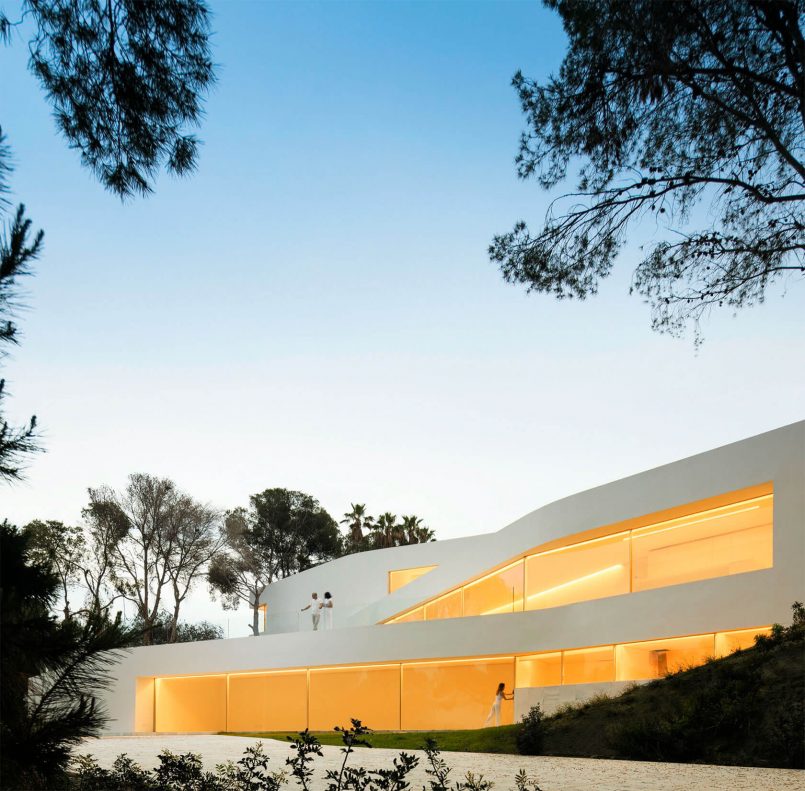 Sabater House by Fran Silvestre Arquitectos | Daily design inspiration ...