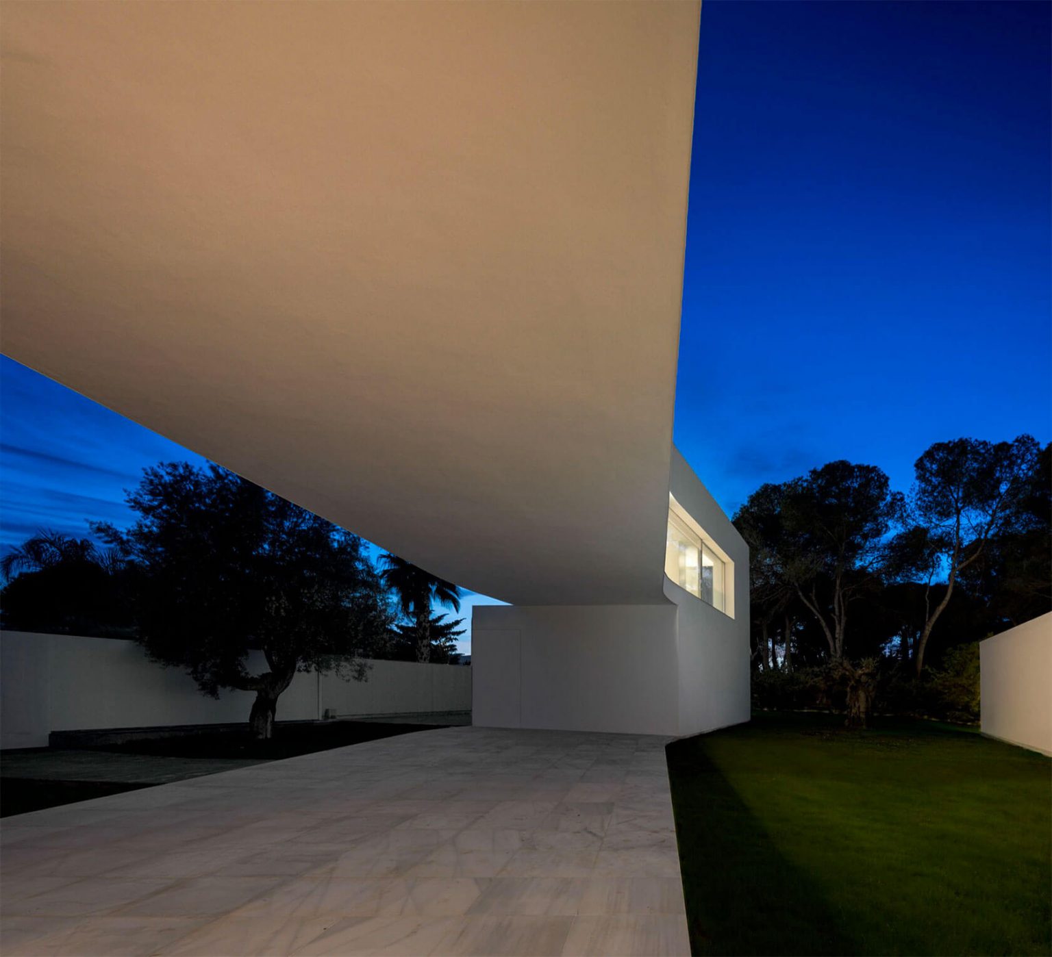 Sabater House by Fran Silvestre Arquitectos | Daily design inspiration ...