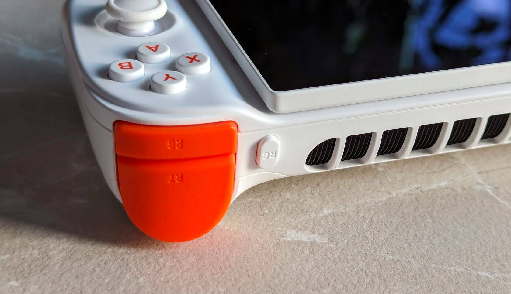 AYANEO Slide Review: A Powerful Gaming Handheld with a Hidden Keyboard ...