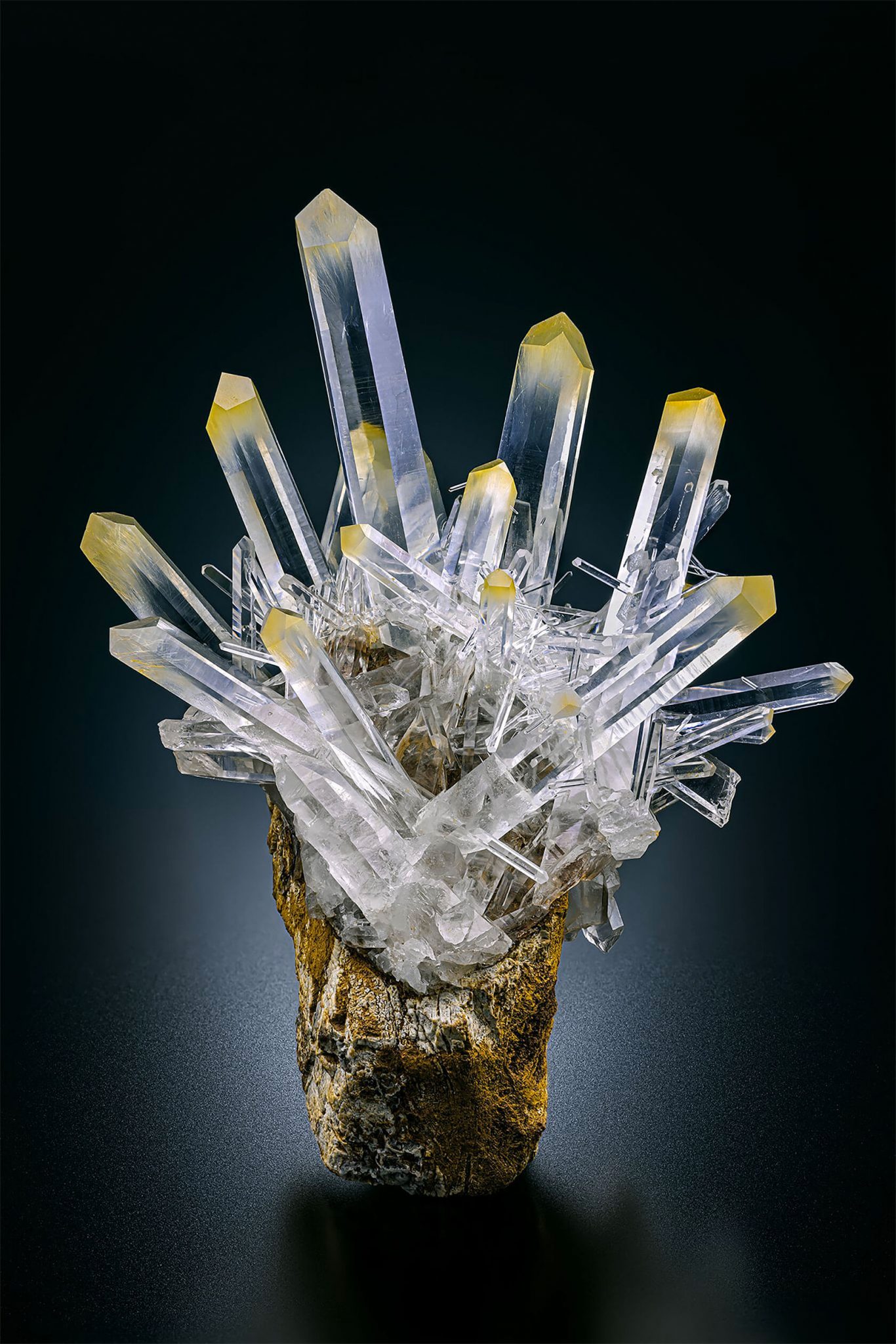Stunning Mineral Photography by Laszlo Kupi | Daily design inspiration ...