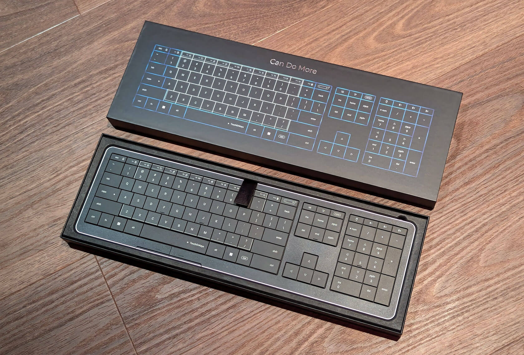 CLVX 1 Keyboard Review: A Seamless Keyboard & Touchpad Combo | Daily ...