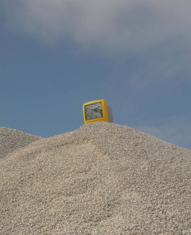 Pieza Madre: A Poignant Tribute by Andoni Beristain | Daily design ...