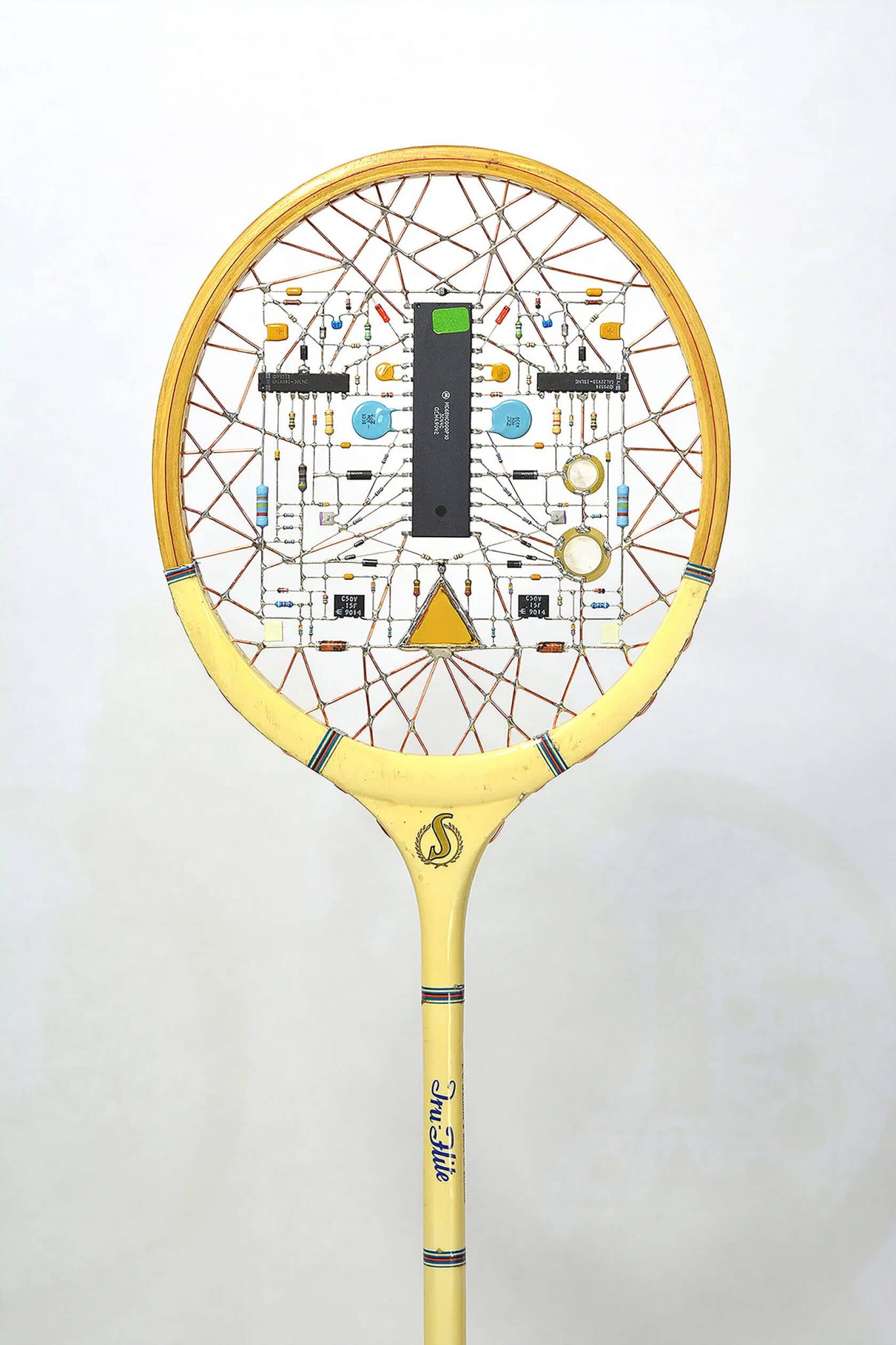 Analog vs Digital: Contrived Objects by Leonardo Ulian | Daily design ...