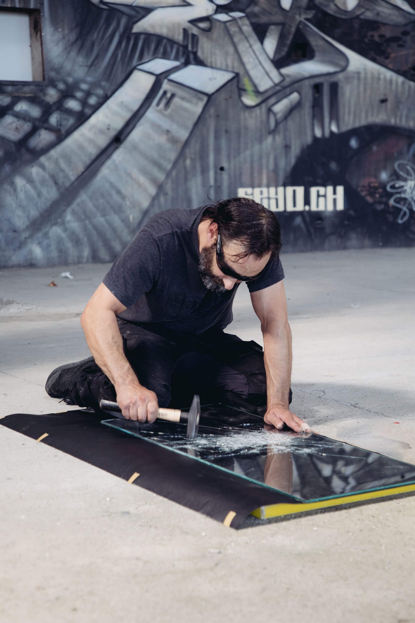 Shattering Expectations: Broken Glass Portraits by Simon Berger | Daily design inspiration for ...