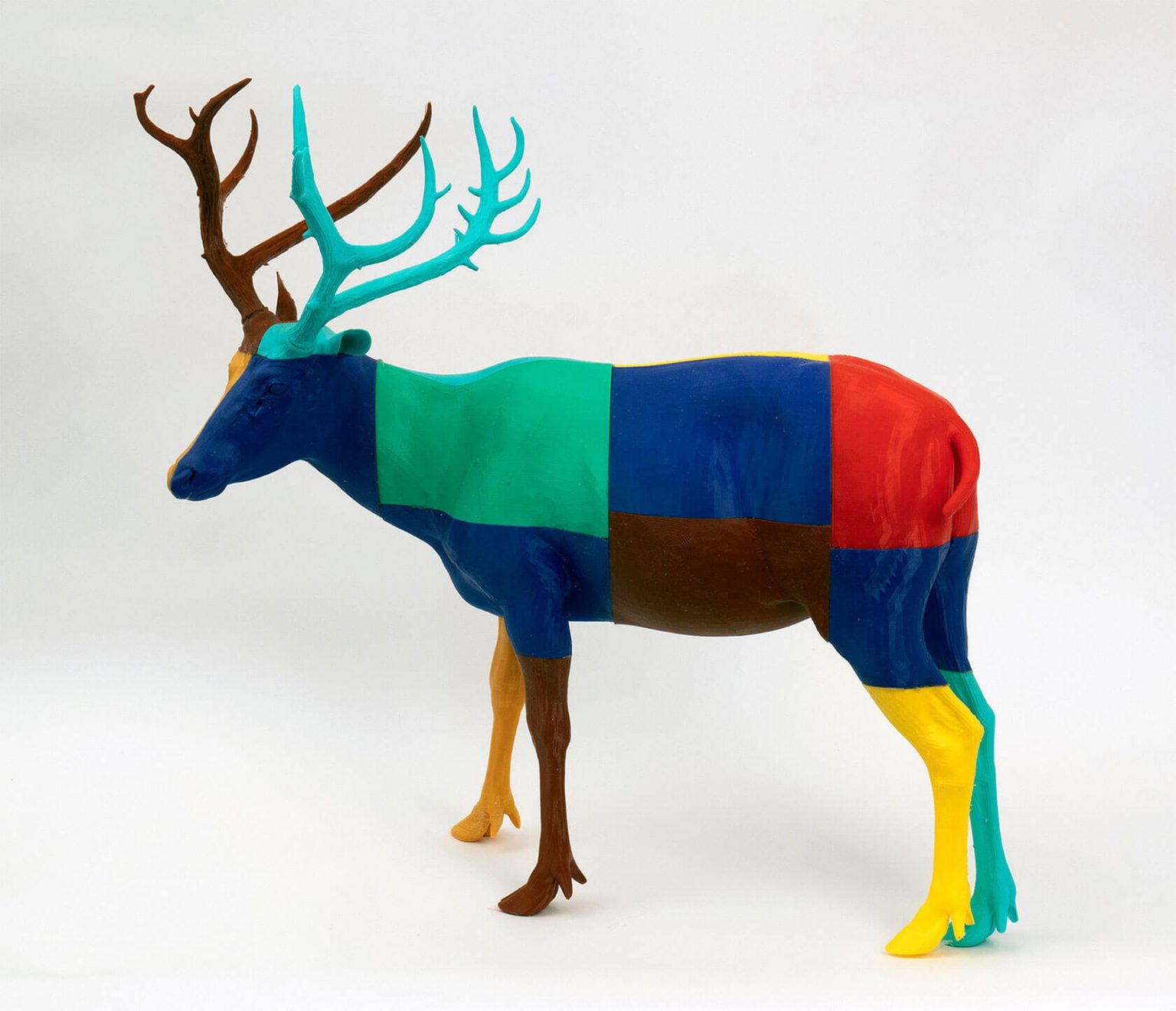 Cryptic Colorations: Sculptures by Brit Bunkley | Daily design ...