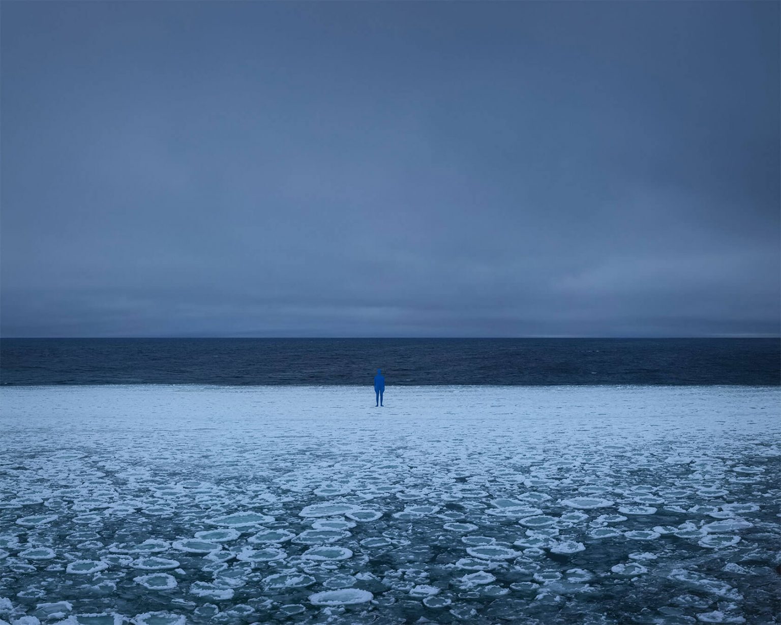 Surreal Melancholia: Powerful Images by Gabriel Isak | Daily design ...
