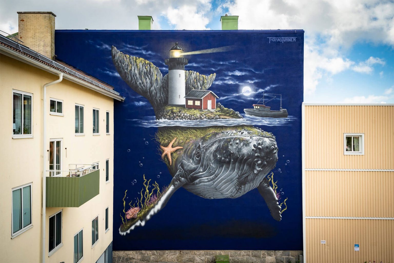 Nature-Inspired Murals by Thomas Turner | Daily design inspiration for ...