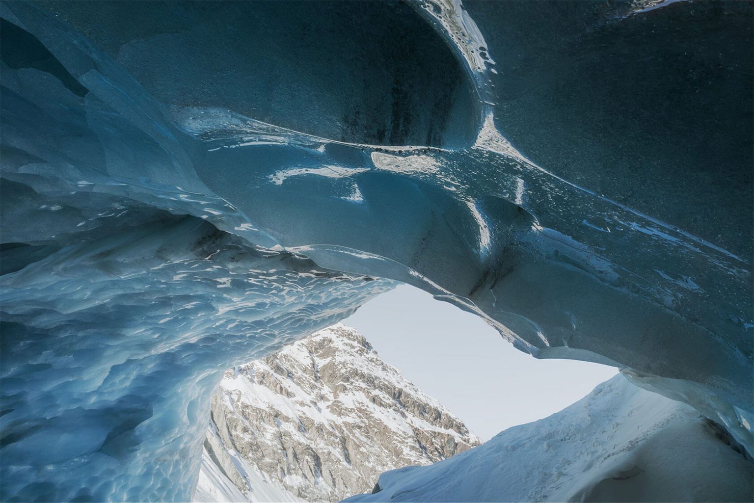 Mountains of Switzerland: Photos by Jennifer Esseiva | Daily design ...