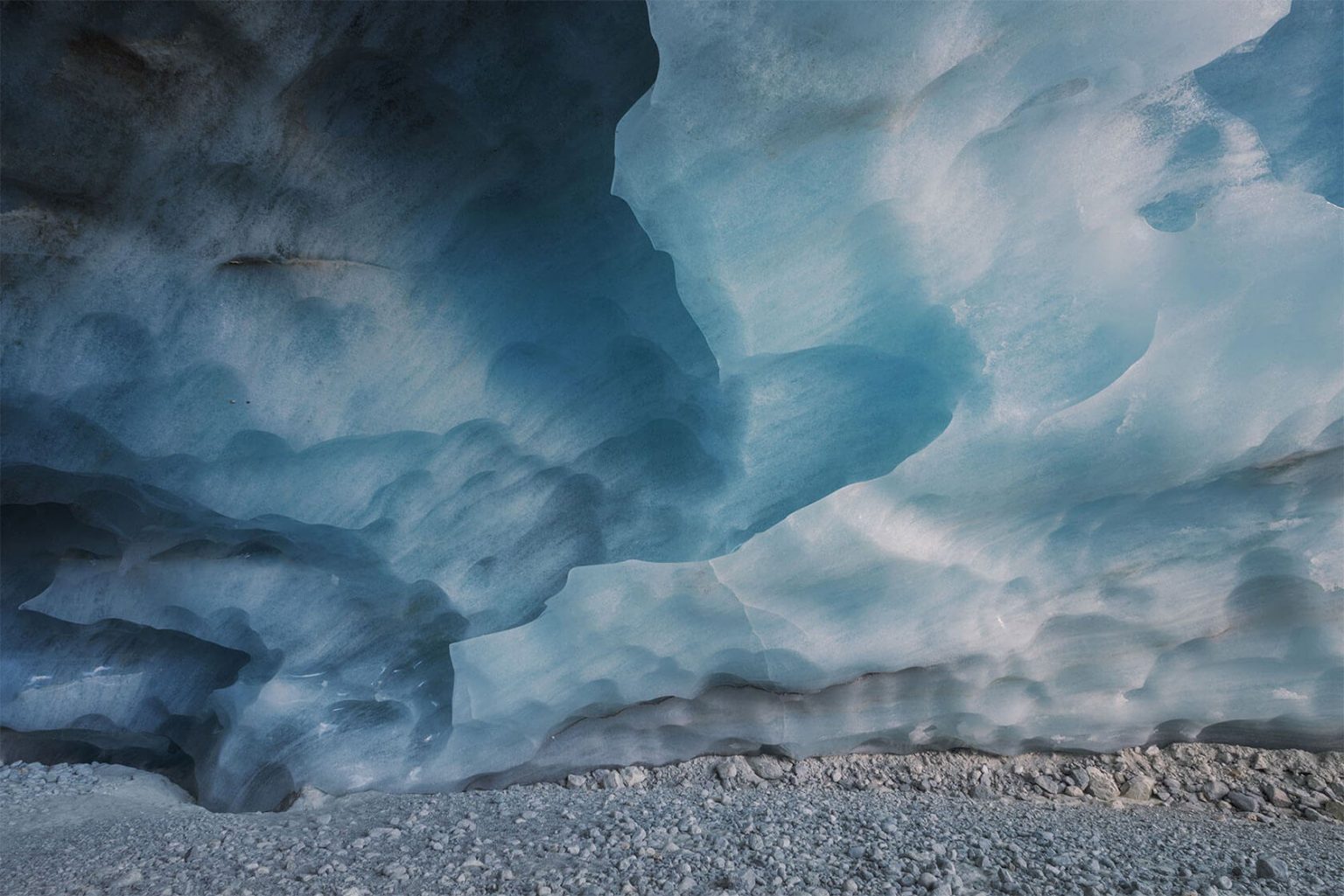 Mountains of Switzerland: Photos by Jennifer Esseiva | Daily design ...