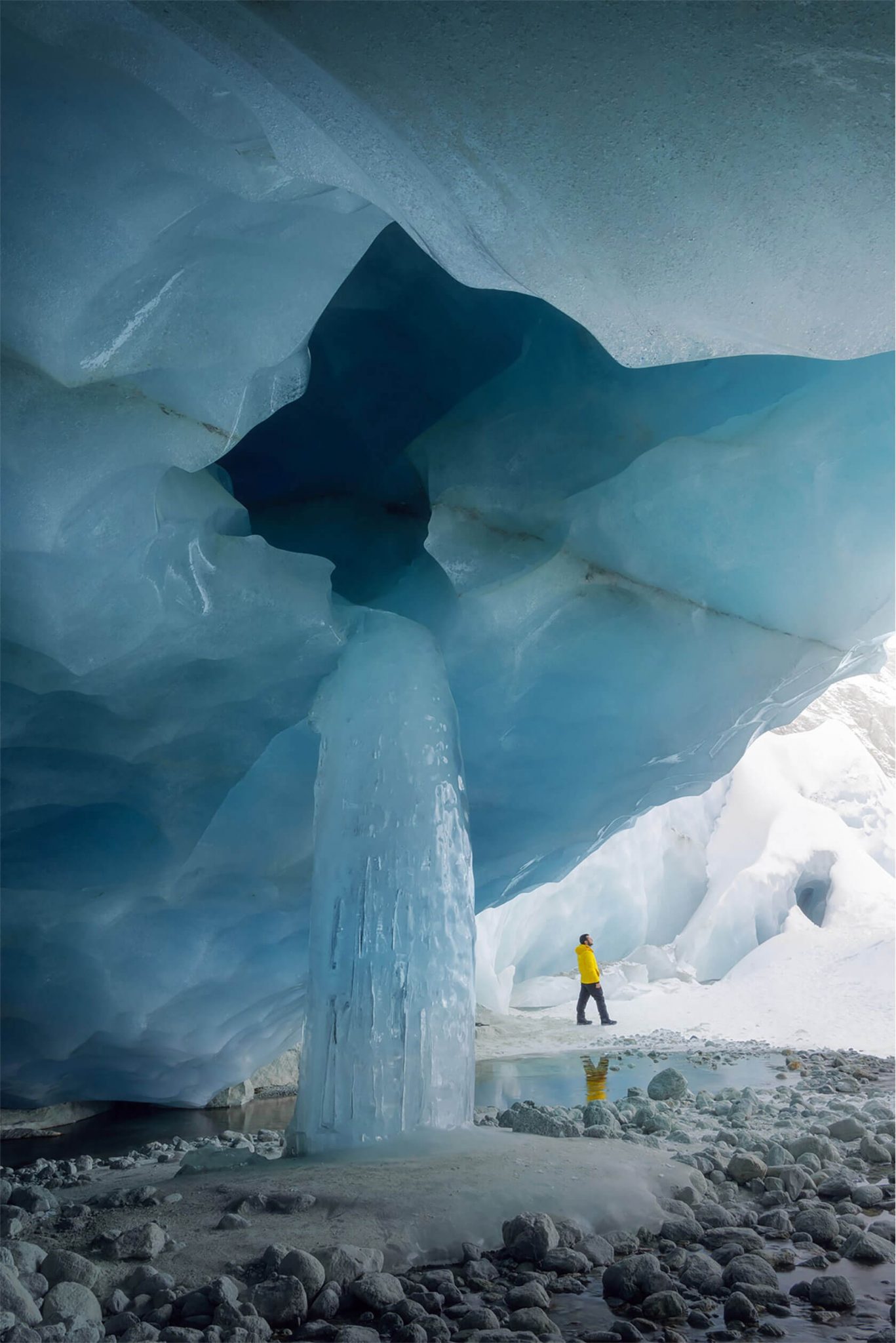 Mountains of Switzerland: Photos by Jennifer Esseiva | Daily design ...