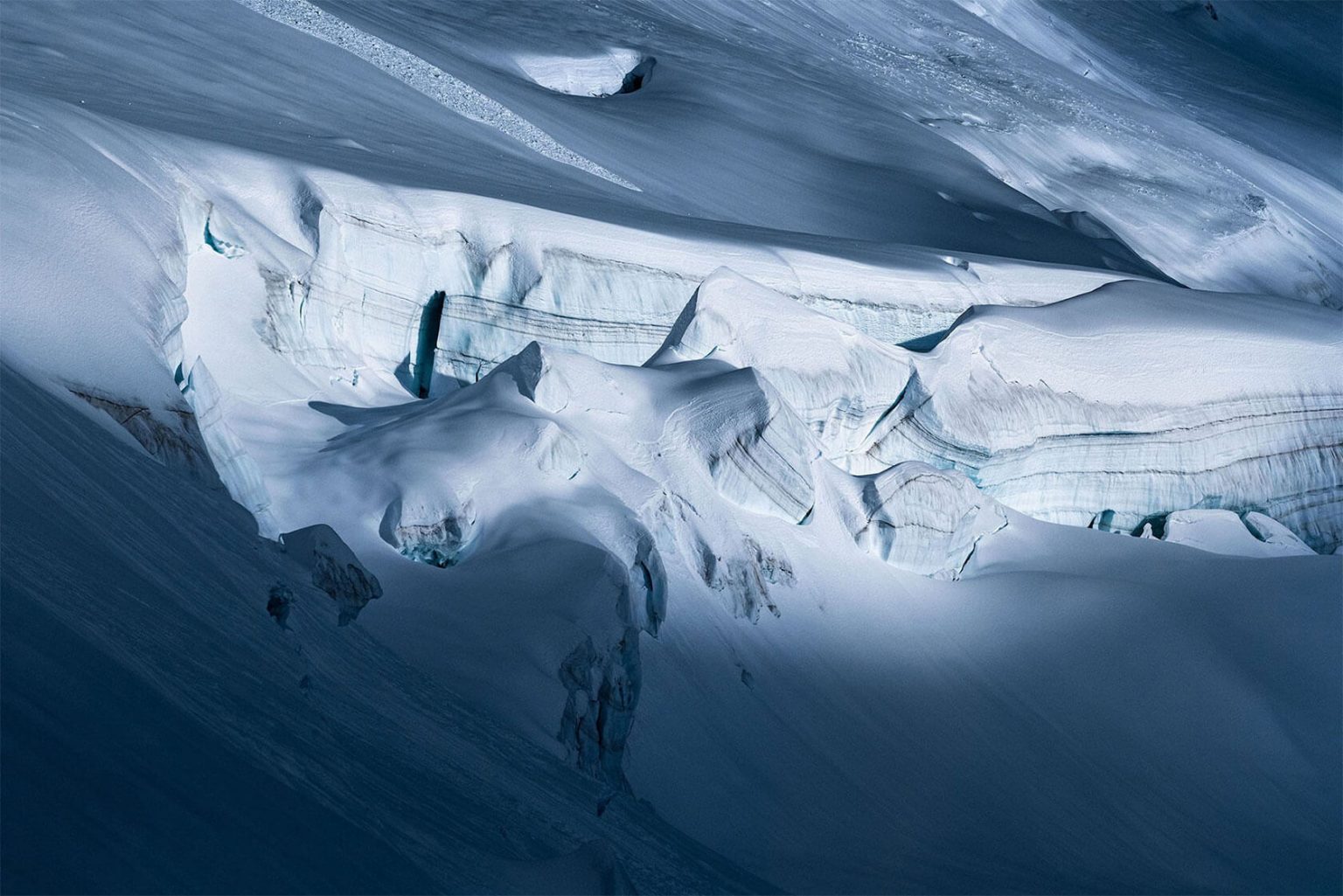 Mountains of Switzerland: Photos by Jennifer Esseiva | Daily design ...