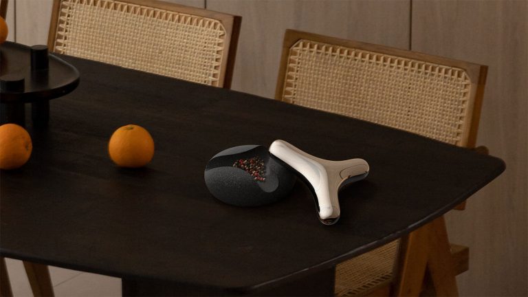 Minimalist Moments: Timeless Product Designs by essesi | Daily design ...