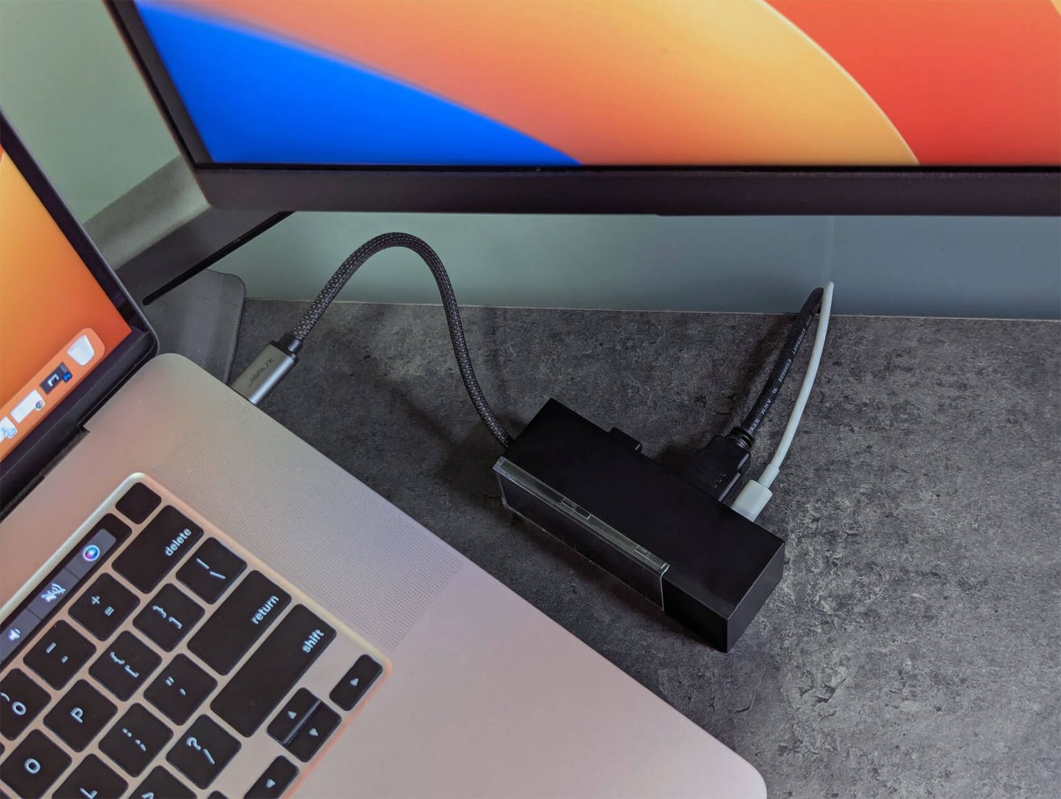 JSAUX 6-in-1 Docking Station Review: A Versatile Dock for the ROG Ally X | Daily design ...