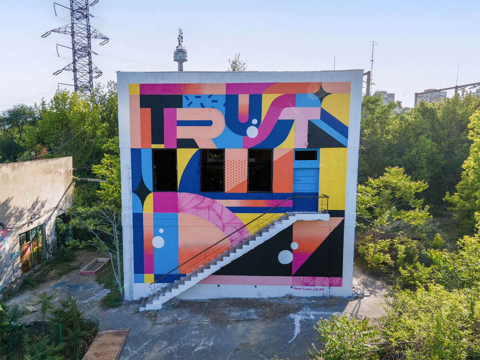 Vibrant Street Art by Shekra | Daily design inspiration for creatives ...