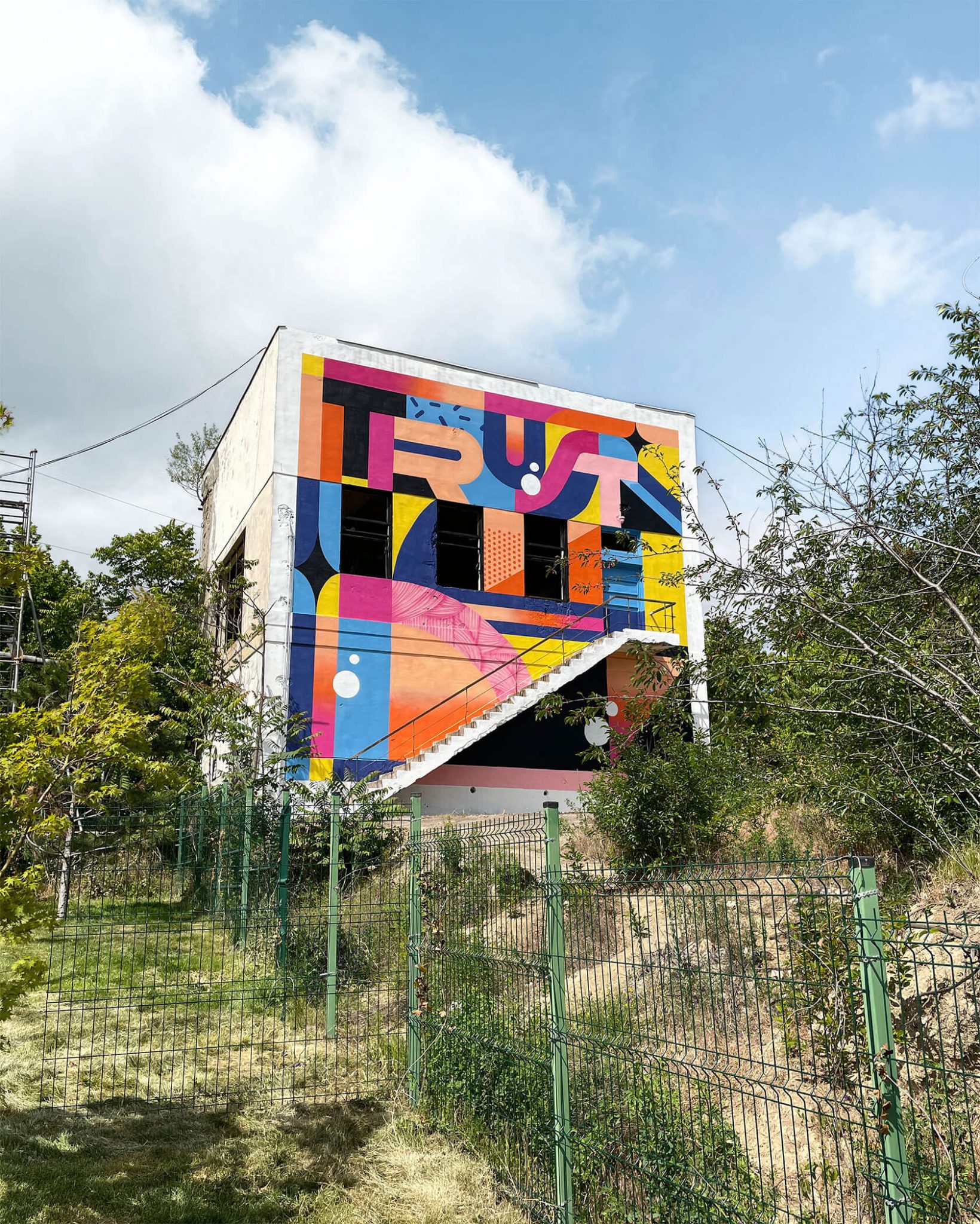 Vibrant Street Art by Shekra | Daily design inspiration for creatives ...