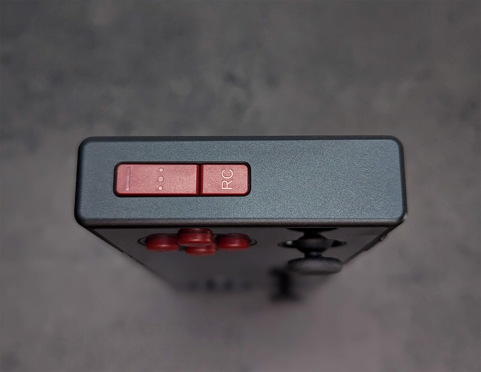 AYANEO Pocket Micro Review: A Gorgeous Little Gaming Powerhouse | Daily ...