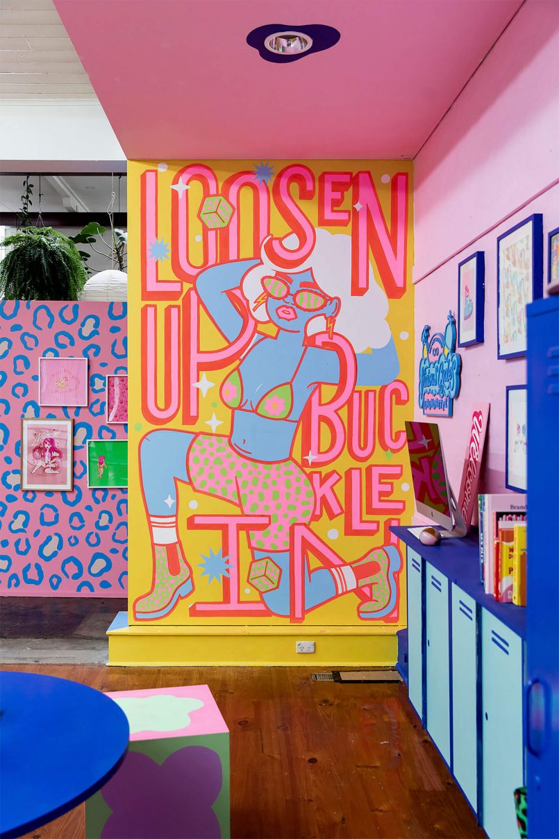 Vibrant Worlds: The Stunning Murals of Ellen Porteus | Daily design ...