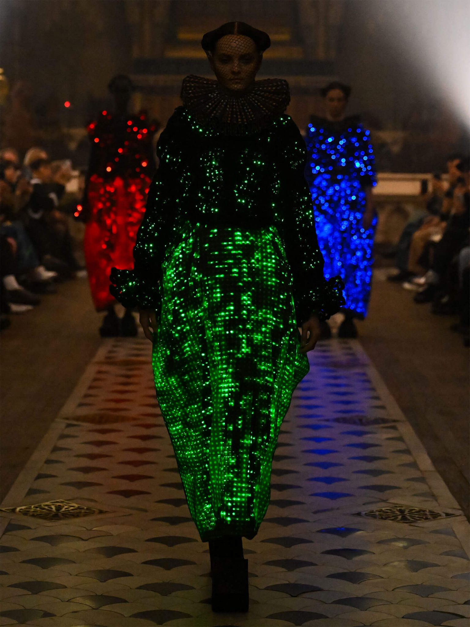 Pixelated Fashion: Kunihiko Morinaga's “Screen” Collection for ...