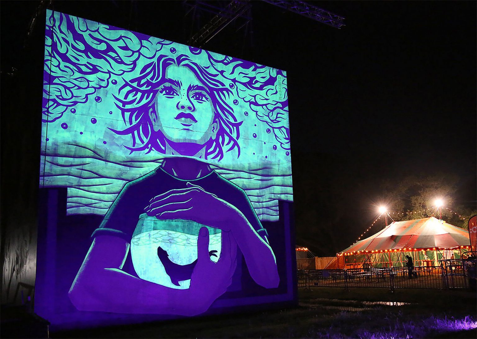 Reskate Studio’s Glow-in-the-Dark Murals Light Up Stories Around the ...