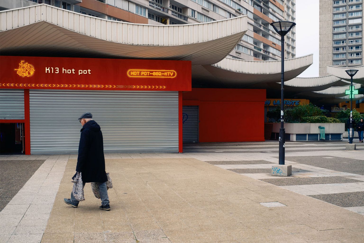 Candid & Cinematic: Street Photography by Genny Sian | Daily design ...