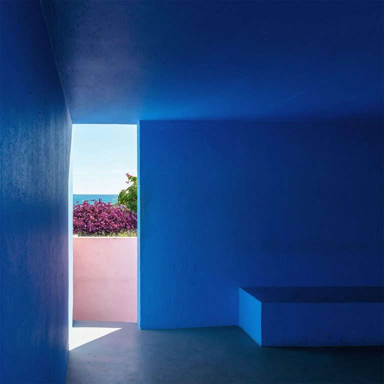 Sebastian Weiss Captures the Souls of Buildings in “Dramatis Personae ...