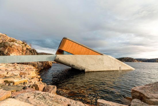 Weird Buildings: A Celebration of Architecture at Its Most Playful ...