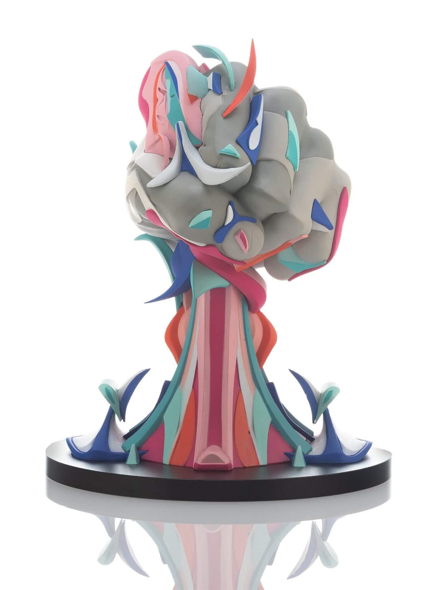 Fragmented Icons: Louis De Guzman’s Sculptural Take on Pop Icons ...