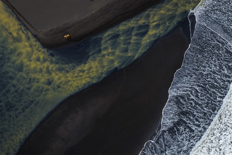 Currents of Solitude: New Aerial Photos of Iceland by Jan Erik Waider ...