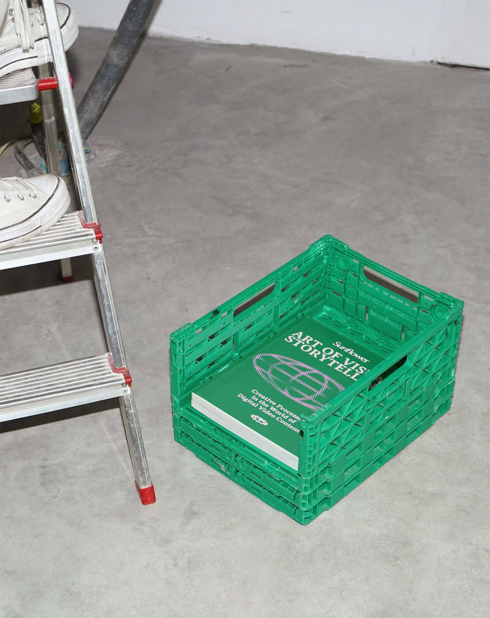 Sunflower Studio: A Vibrant Visual Identity by Antony Creative | Daily ...